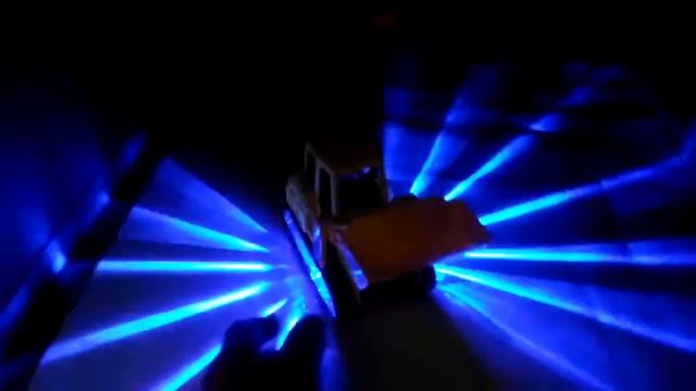 Модель, бульдозер, Новая, игрушка, свет, музыка. Купить по ссылке под видео.