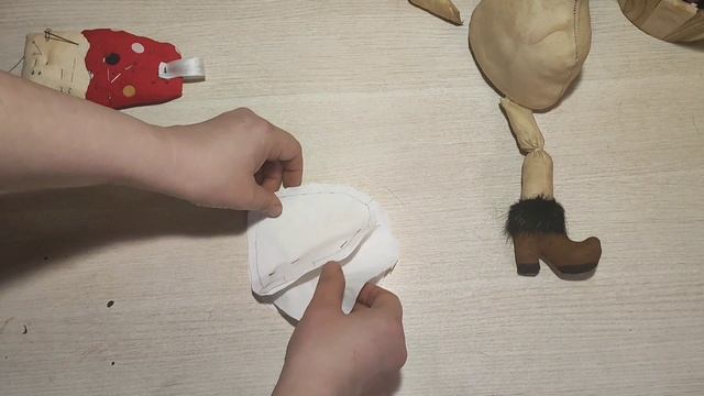 как сшить текстильную куклу часть 2