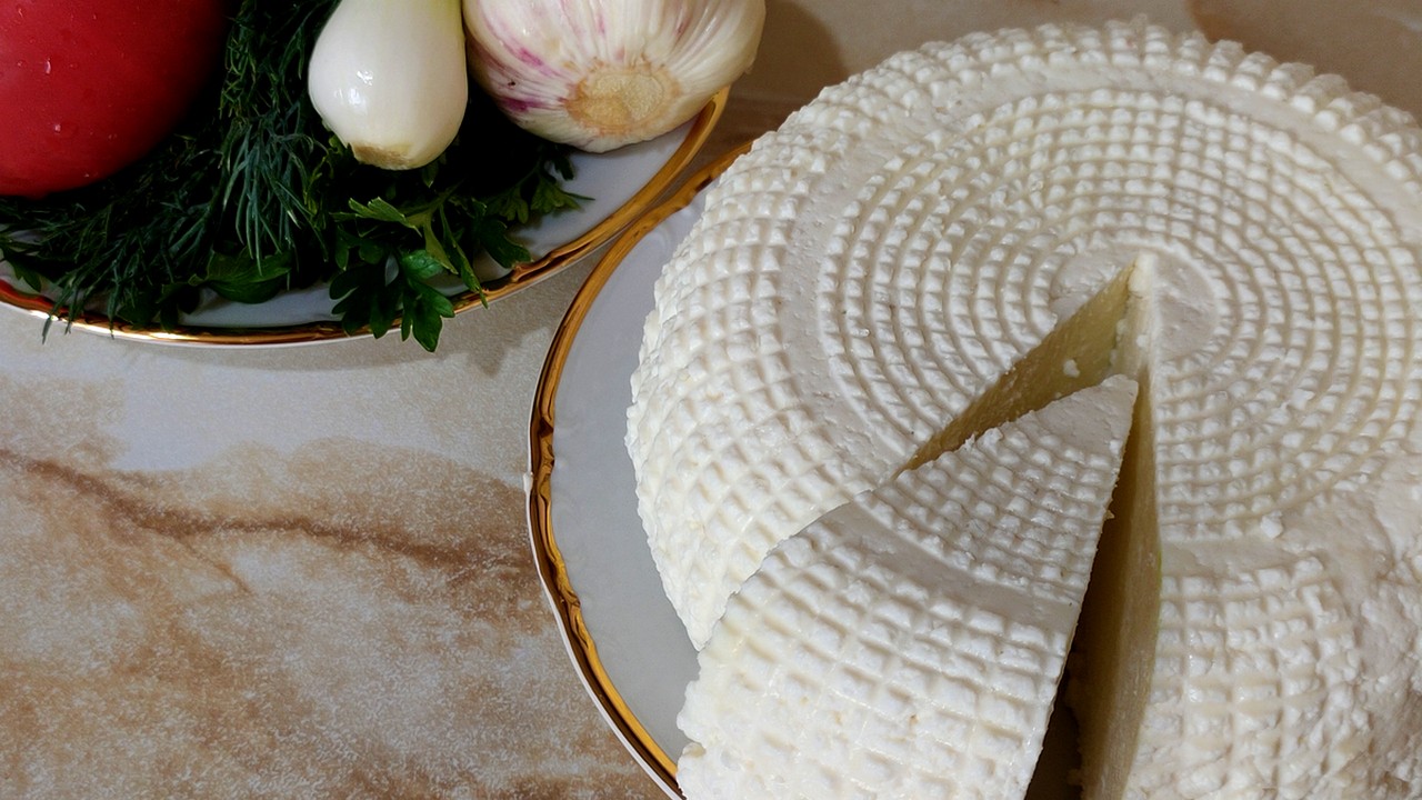 АДЫГЕЙСКИЙ СЫР.ОРИГИНАЛЬНЫЙ РЕЦЕПТ.ЗАВТРАК С АДЫГЕЙСКИМ СЫРОМ.ДИЕТИЧЕСКИЙ ПРОДУКТ!❤️Ольгины Рецепты.