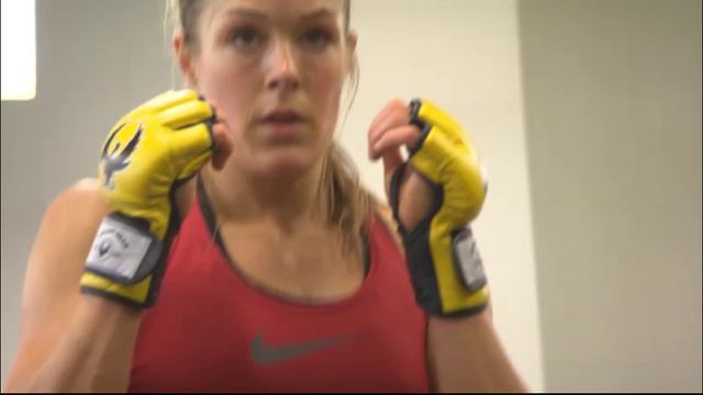 Les Mills Combat ~ Ultimate Warrior ~ 00 ~ Meet the Trainers