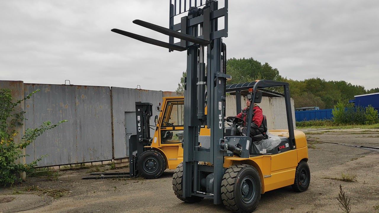Дизельный вилочный погрузчик CHL HELI CPCD50 с высотой подъема 4500 мм