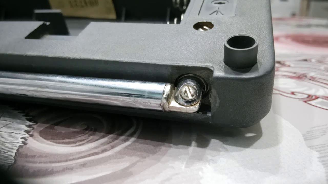 Salena 215. Abava rp8332. Ремонтируем крепёж задней крышки