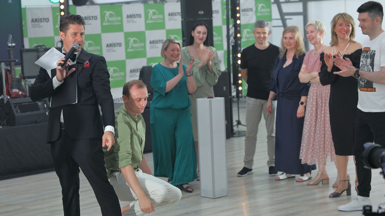 Интерактив "Шедевр или мазня"