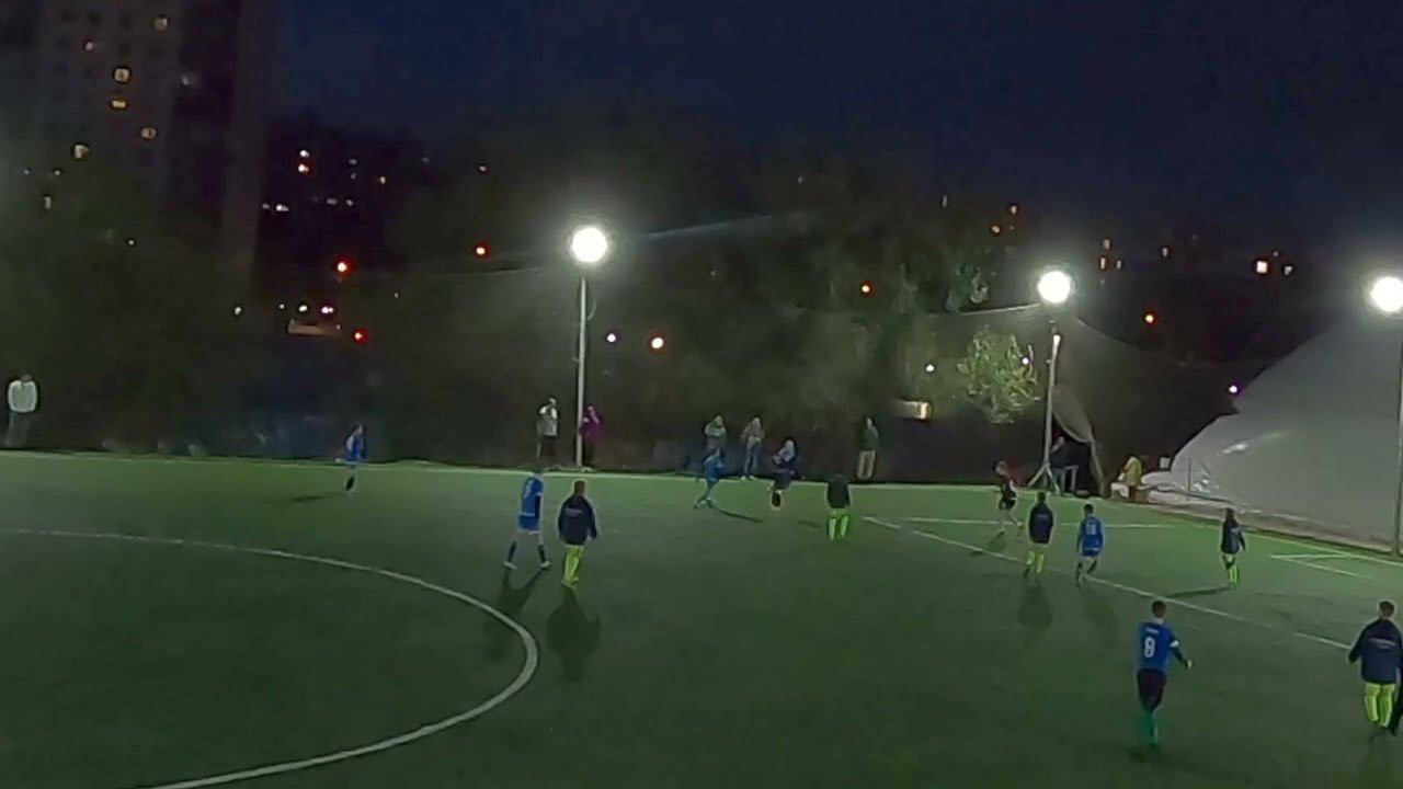 Ночной футбол