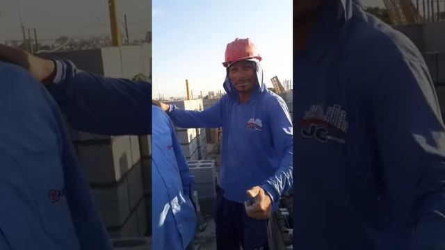 Стены из блоков