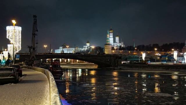 Рождественская Музыка на фоне Москвы?