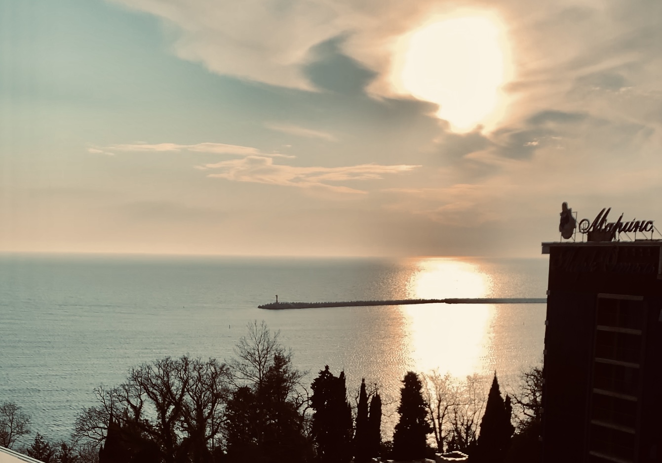 ВИД С БАЛКОНА ГОСТИНИЦЫ «GRAND KARAT SOCHI» | ЗАКАТ СОЛНЦА | ЧЁРНОЕ МОРЕ | СОЧИ