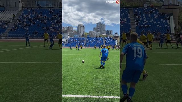 Динамо-Владивосток сыграло с Химками вничью дома, 0:0 / лучшие моменты матча #футбол #втораялига