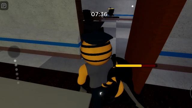 Прятки в Piggy