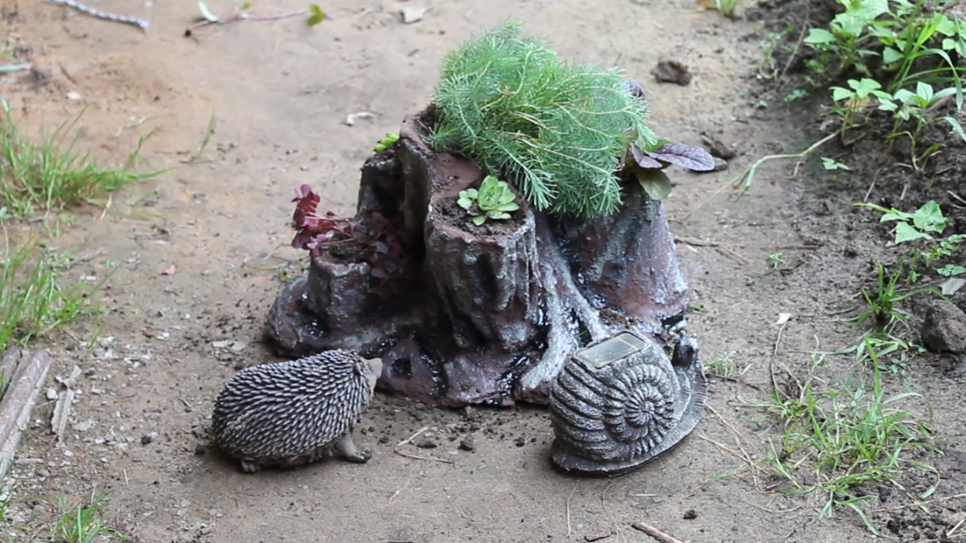 Кашпо из пластиковых бутылок и цемента