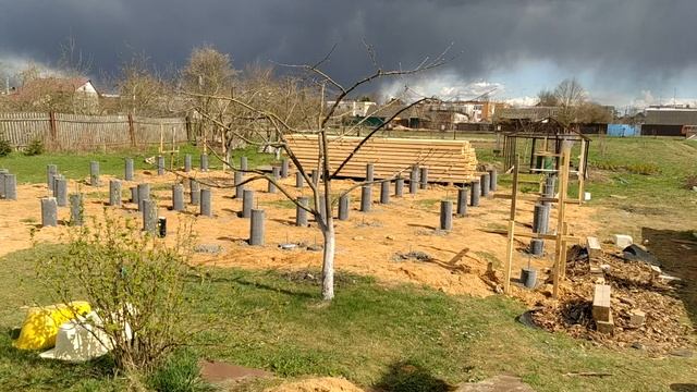 Сваи ТИСЭ для соломенного дома