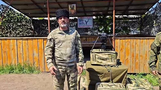 Награждение казаков-добровольцев из отрядов «Ермак», «Балтика», «Ростов».

За мужество и героизм вои