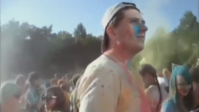 холи фестиваль красок