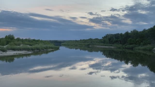 iPhone 11 Хопер звуки природы