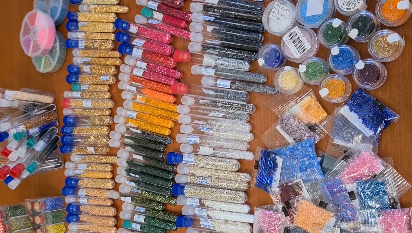 Как хранить бисер. Моя коллекция бисера.