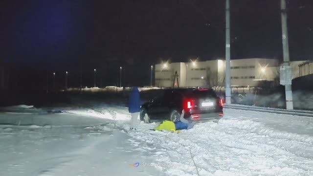 Спасение Соренты. Джип Алерт