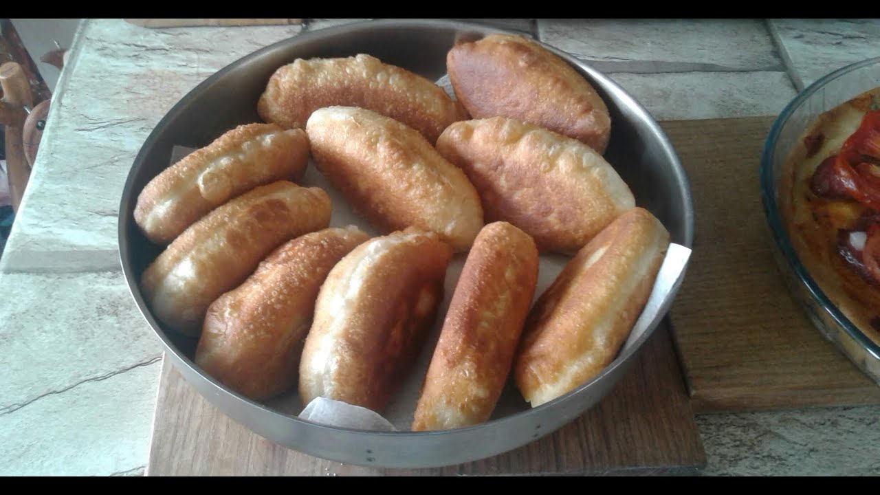 Быстрые пирожки на кефире с картошкой и печенью.