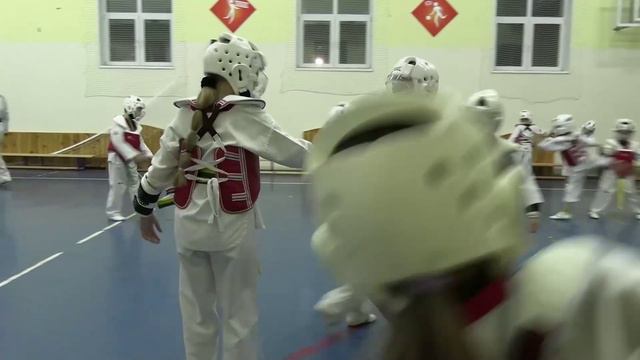 146 Тхэквондо в школе