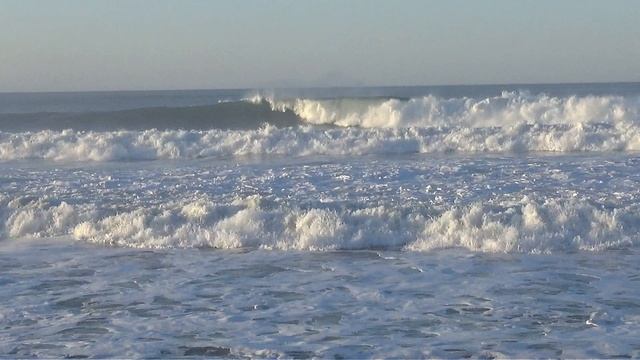Волны ходят ходуном-релакс/Японское море/бухта Шепалово Приморский кр/сентябрь2022г