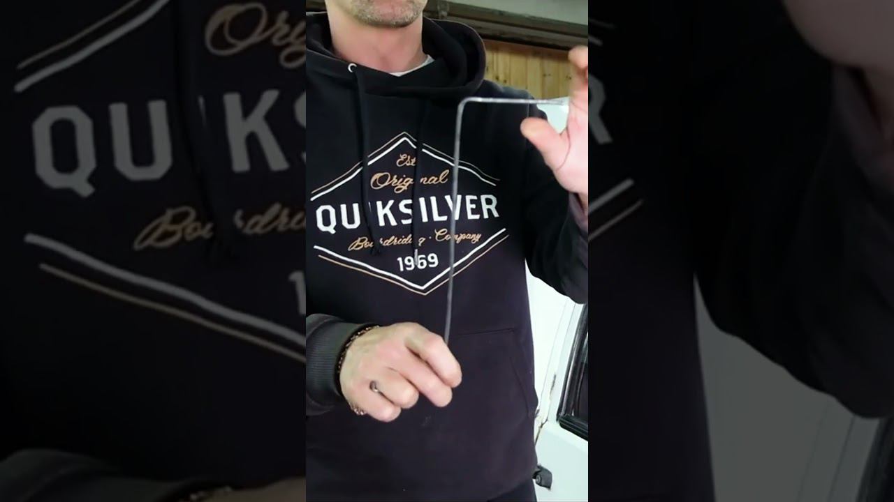 КАК ОТКРЫТЬ ОКУ БЕЗ КЛЮЧА #shorts #ваз #ока #гараж