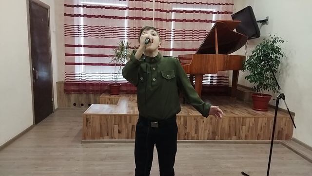 Мальцев Илья, эстрадный вокал.mp4