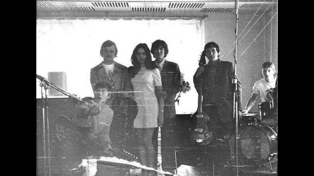 ВИА Орфей - Вот расцвёл уж красный мак (Брянка 75)