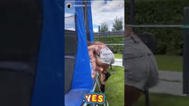 Джиган - На батуте с дочерьми ??✌