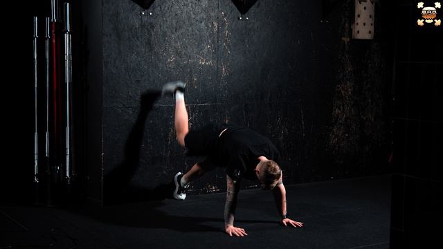 Заход на стену