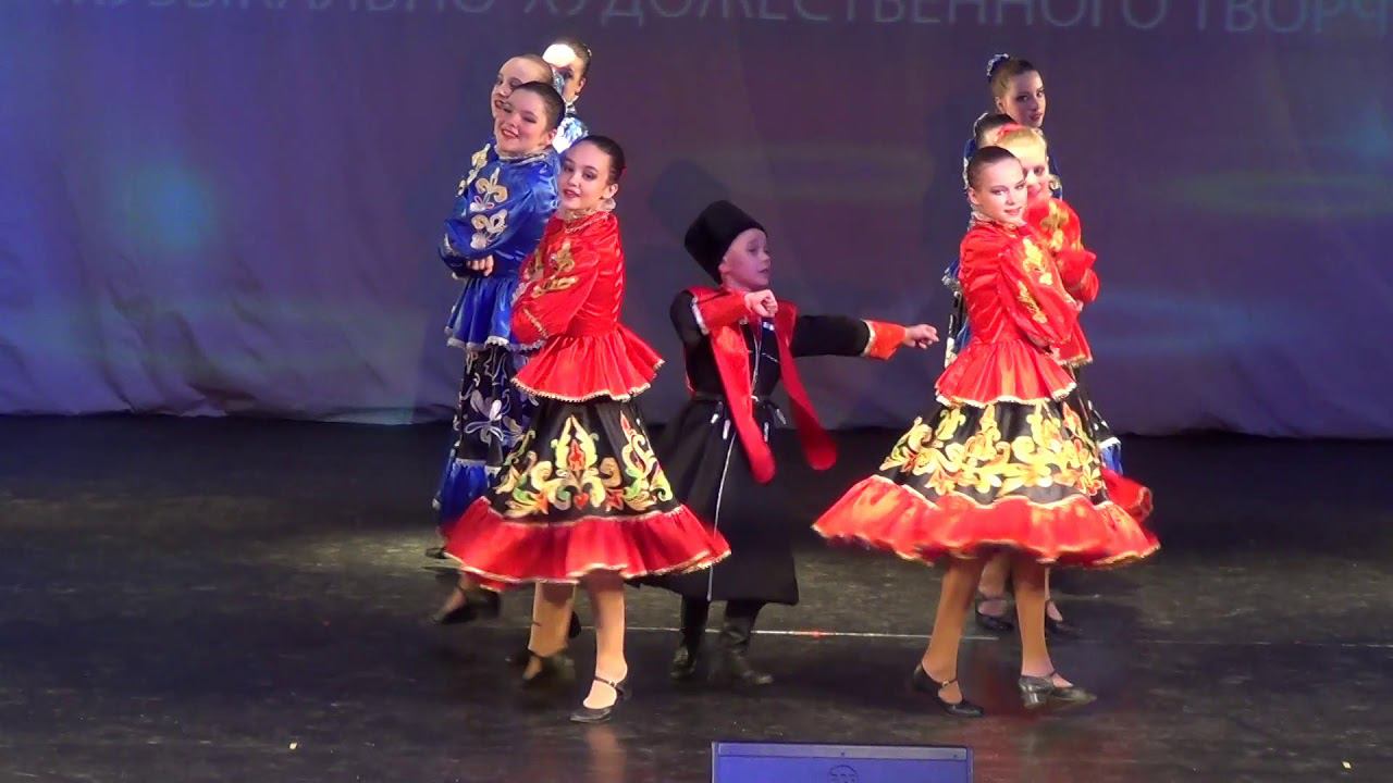 Казачий танец «Первый парень»