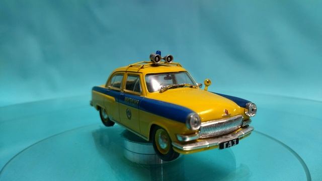 Машинка ГАЗ 21Р Волга "Милиция"