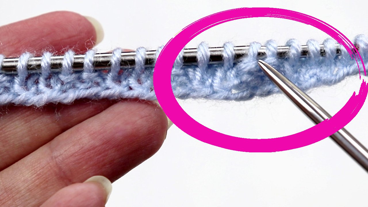 Попробуйте этот способ. ТОЛЬКО ТАК  ПРЯЧУ КРАЯ ПРЯЖИ. Быстро и надежно