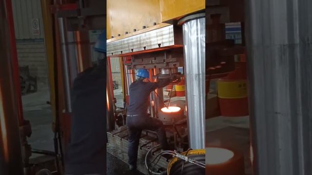 Ковочный пресс 4000T