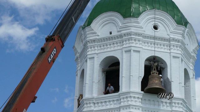 подъем колоколов на Богоявленский собор