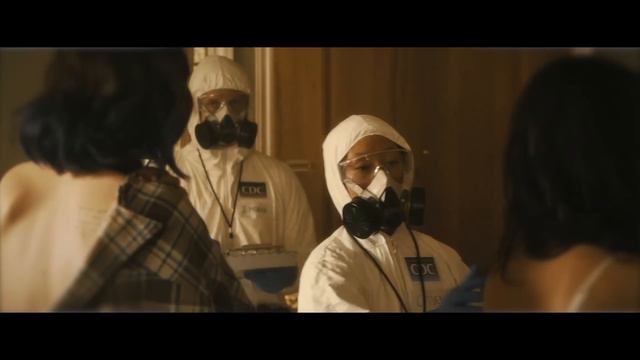 Таинственная вспышка паразитов уничтожила большую часть человечества, превратив его в мутантов