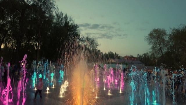 012 Музыка фонтана.mp4