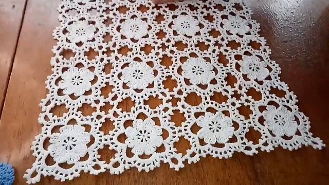 Вязание. Мои готовые работы. Салфетки и скатерть.