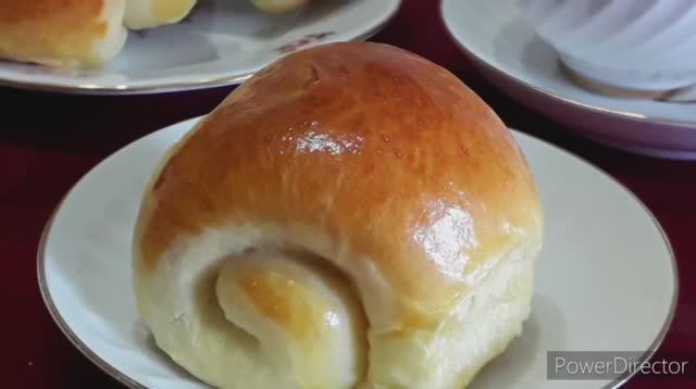 Пеку настоящие домашние молочные булочки для завтрака