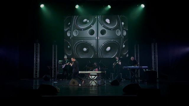 Песня "Она", автор и исполнитель - Брендон Стоун