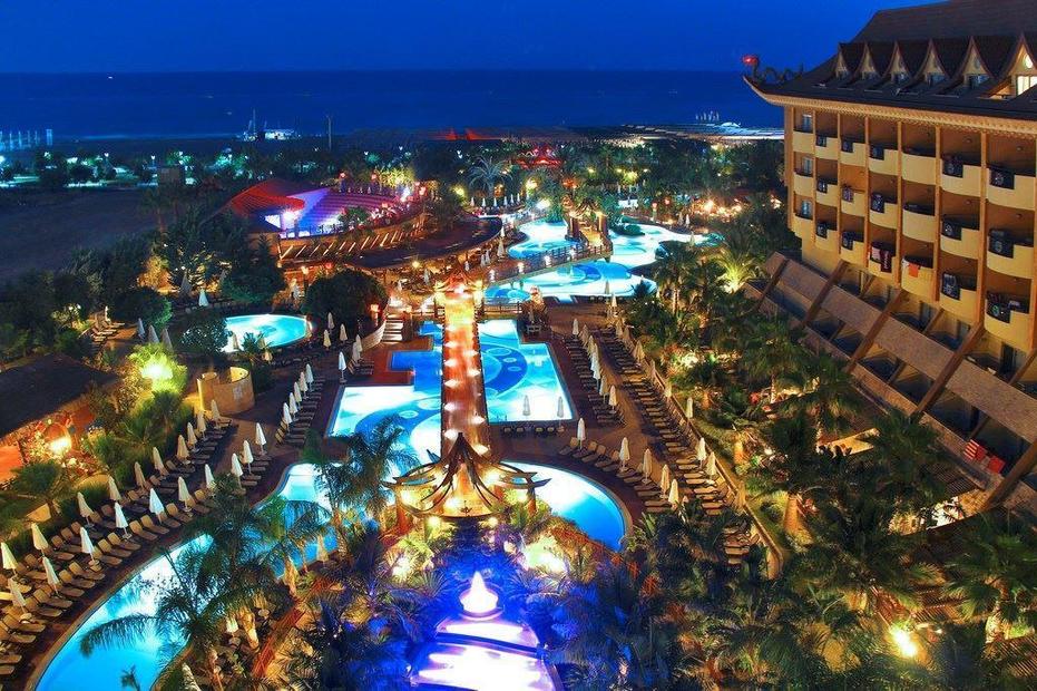 Турция. Декабрь. 2021г.  ROYAL DRAGON 5 # Вечерний отель#.mp4