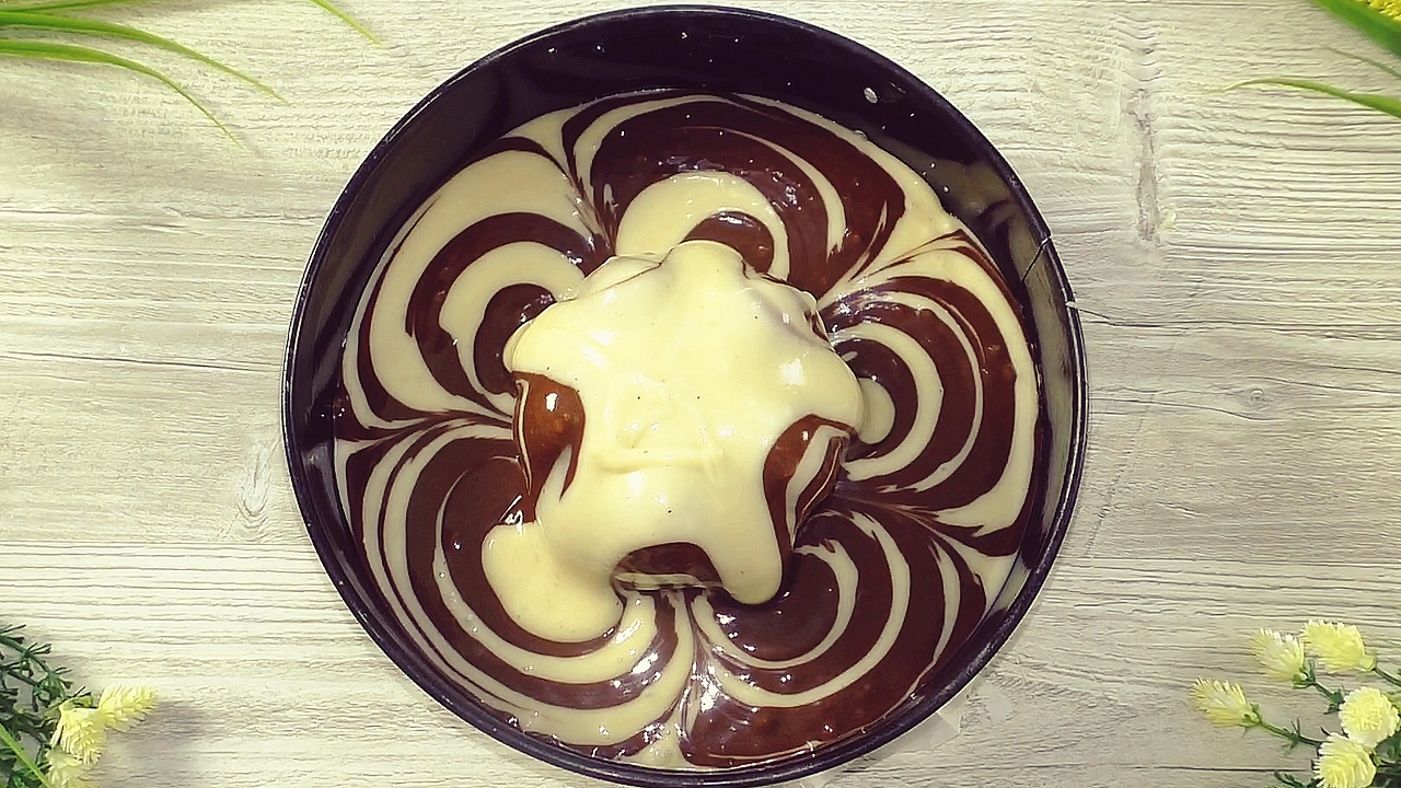 Все вылил и запек! Даже муж сможет приготовить такой пирог. "Зебра" самый удачный рецепт