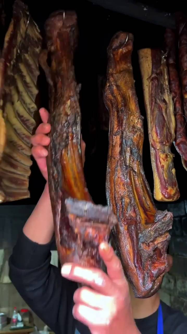 Вареное сухо-копченое сало очень вкусно попробуйте Самые экзотические блюда мира Рецепт и еда блюд