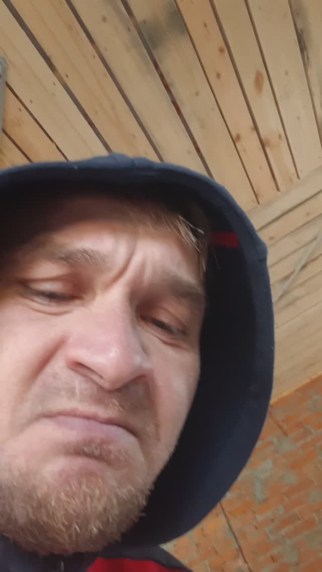 Припев к песне 'Здравствуй Кока' с акцентом.