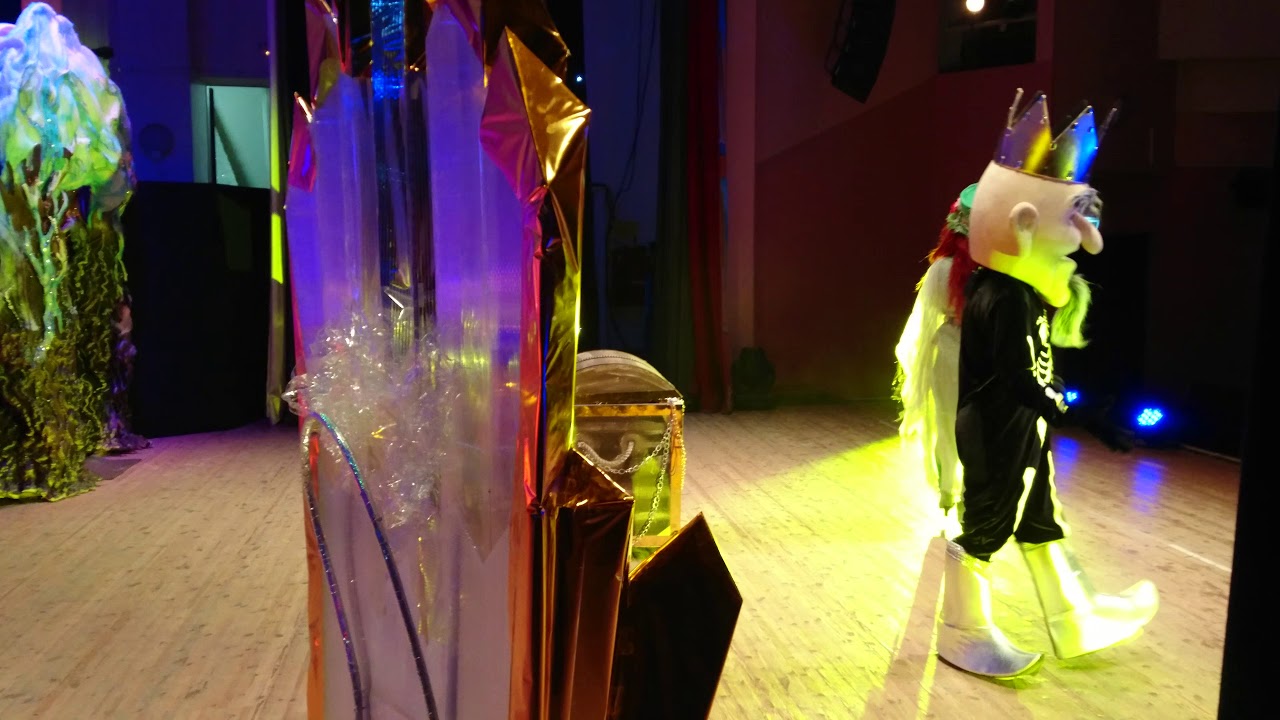 5 кощей и кикимора