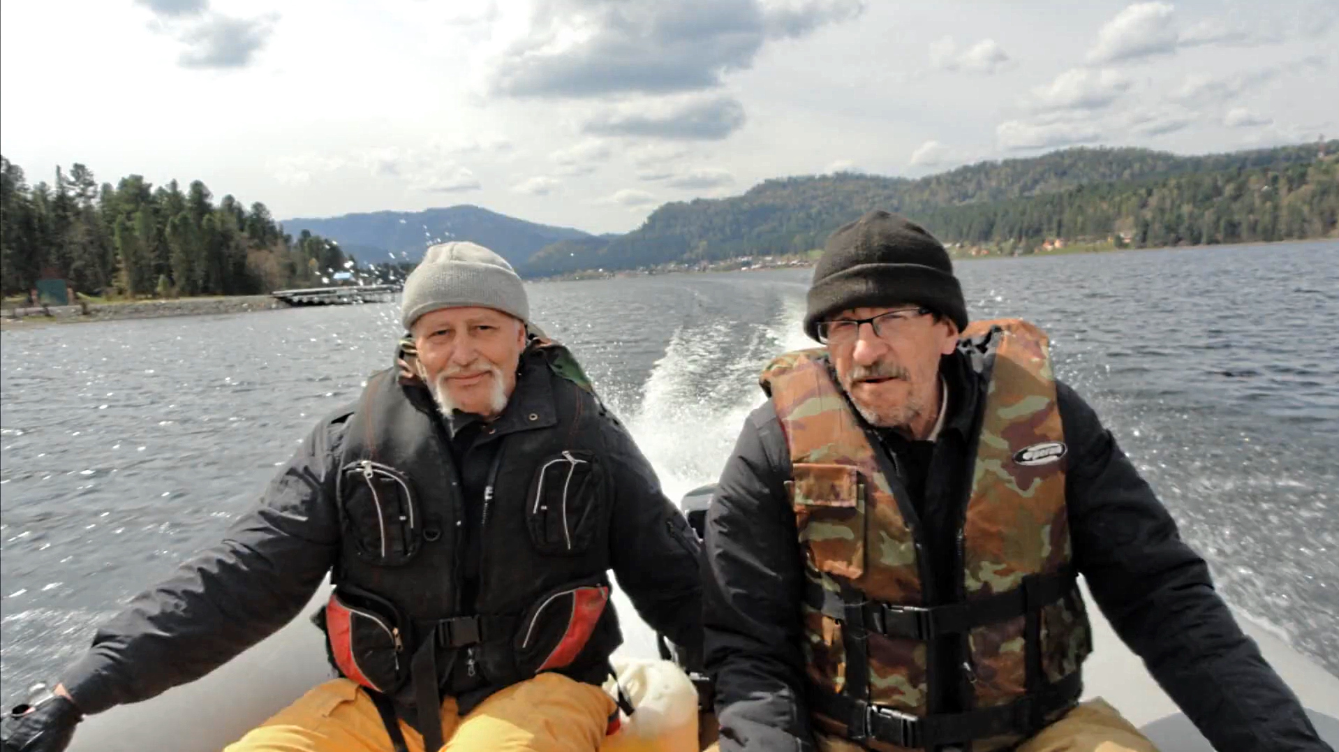 Алтай 77 МАЙ 2012 ►► Золотое озеро Телецкое, маленький посёлок Артыбаш. HD.mp4