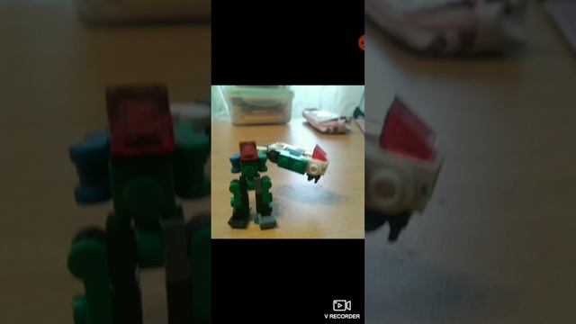 Наш с братом мультик про роботов.mp4