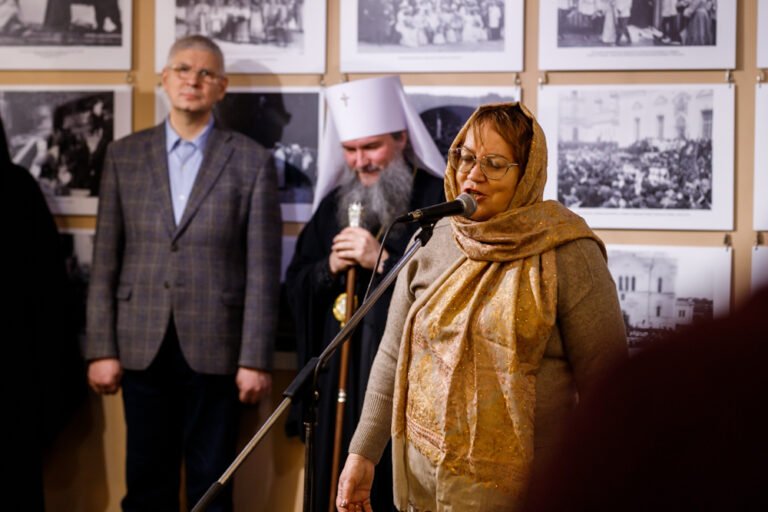 Открытие 5.02.23 выставки, региональный Уполномоченный по правам человека Т. Г. Мерзлякова.