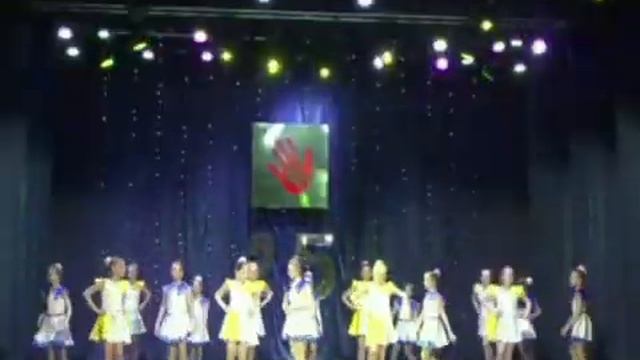 Пусть звёзды Победы горят над планетой