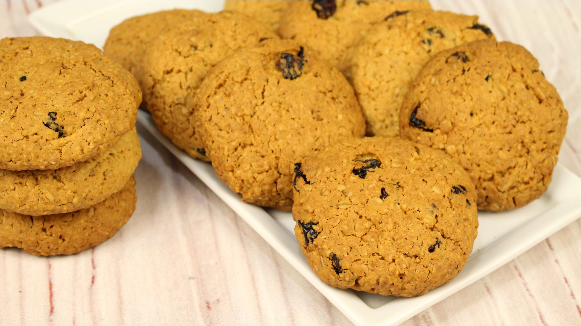 Всего за 15 минут хрустящее Овсяное печенье с клюквой