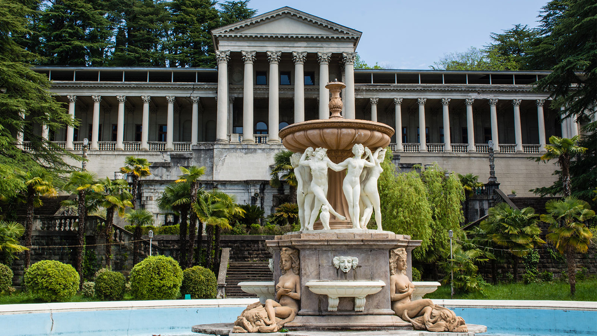 Санаторий «Орджоникидзе» в Сочи