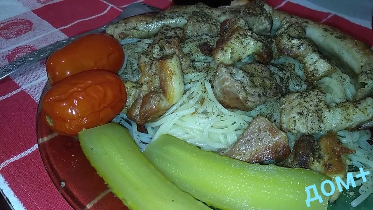 0028. Спагетти с тушёными рёбрышками